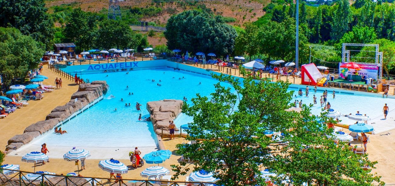 Aquafelix Rome : Le parc aquatique avec toboggans géants et piscines à ...